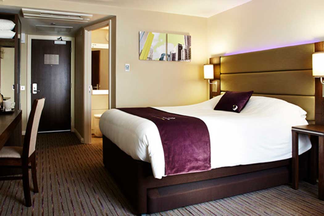 Premier Inn Manchester Old Trafford hotel | englandrover.com