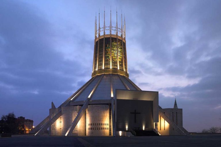 Visiting Liverpool Metropolitan Cathedral | englandrover.com Visiting Liverpool Metropolitan Cathedral | englandrover.com