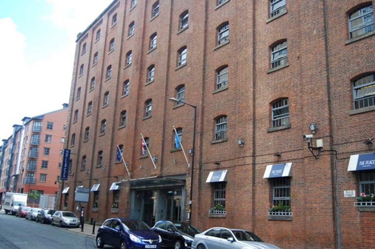 Native Manchester apartment hotel | englandrover.com