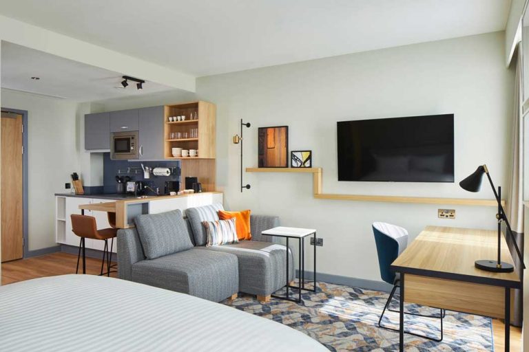 Residence Inn by Marriott Slough Hotel | englandrover.com